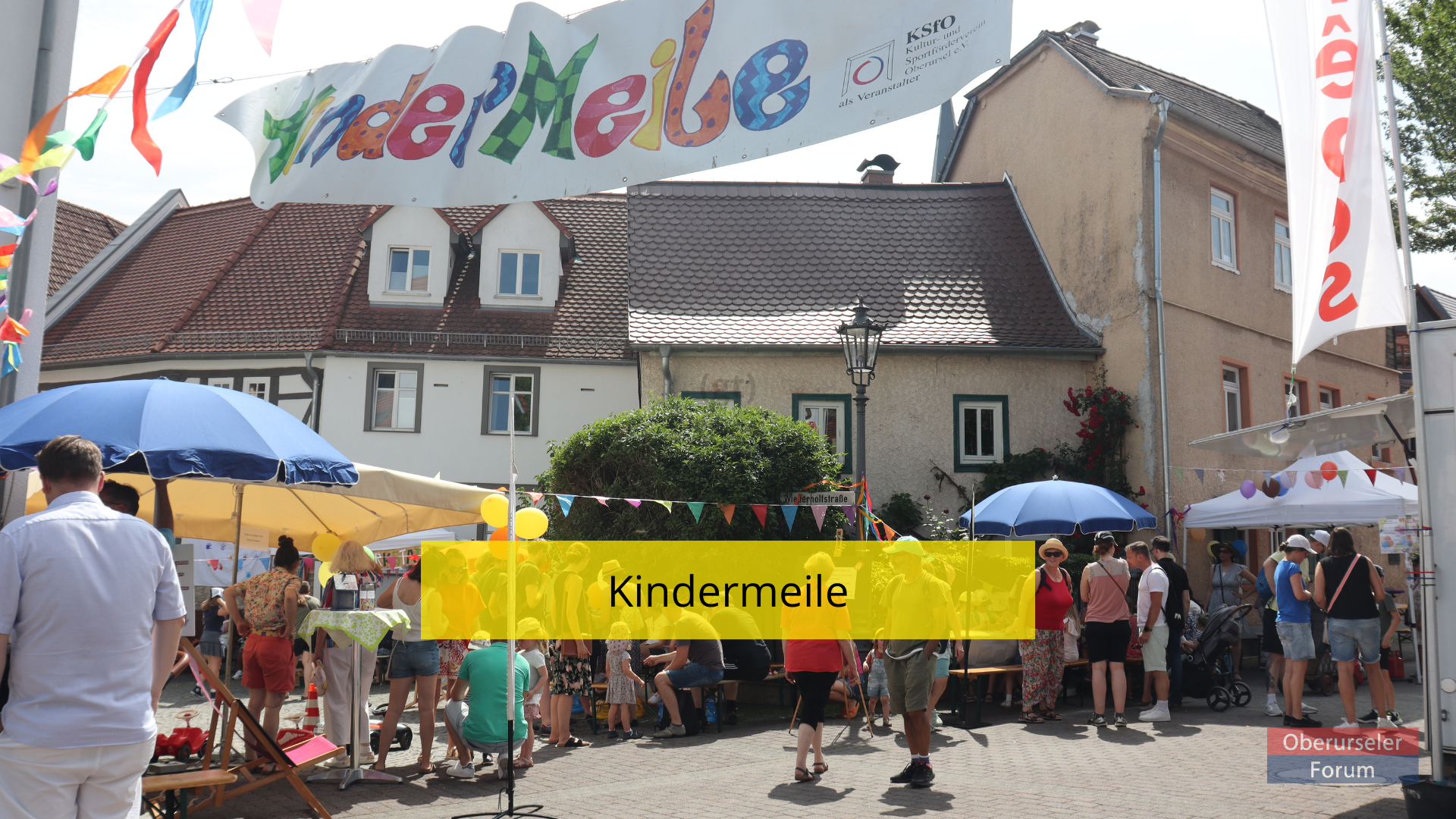 Planschen mit der Königin | Festivals | AllThingsGerman.net